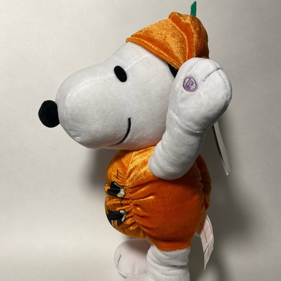 Peanuts | Holiday | Snoopy Peanuts Bouncing Halloween Dancing Plush ...